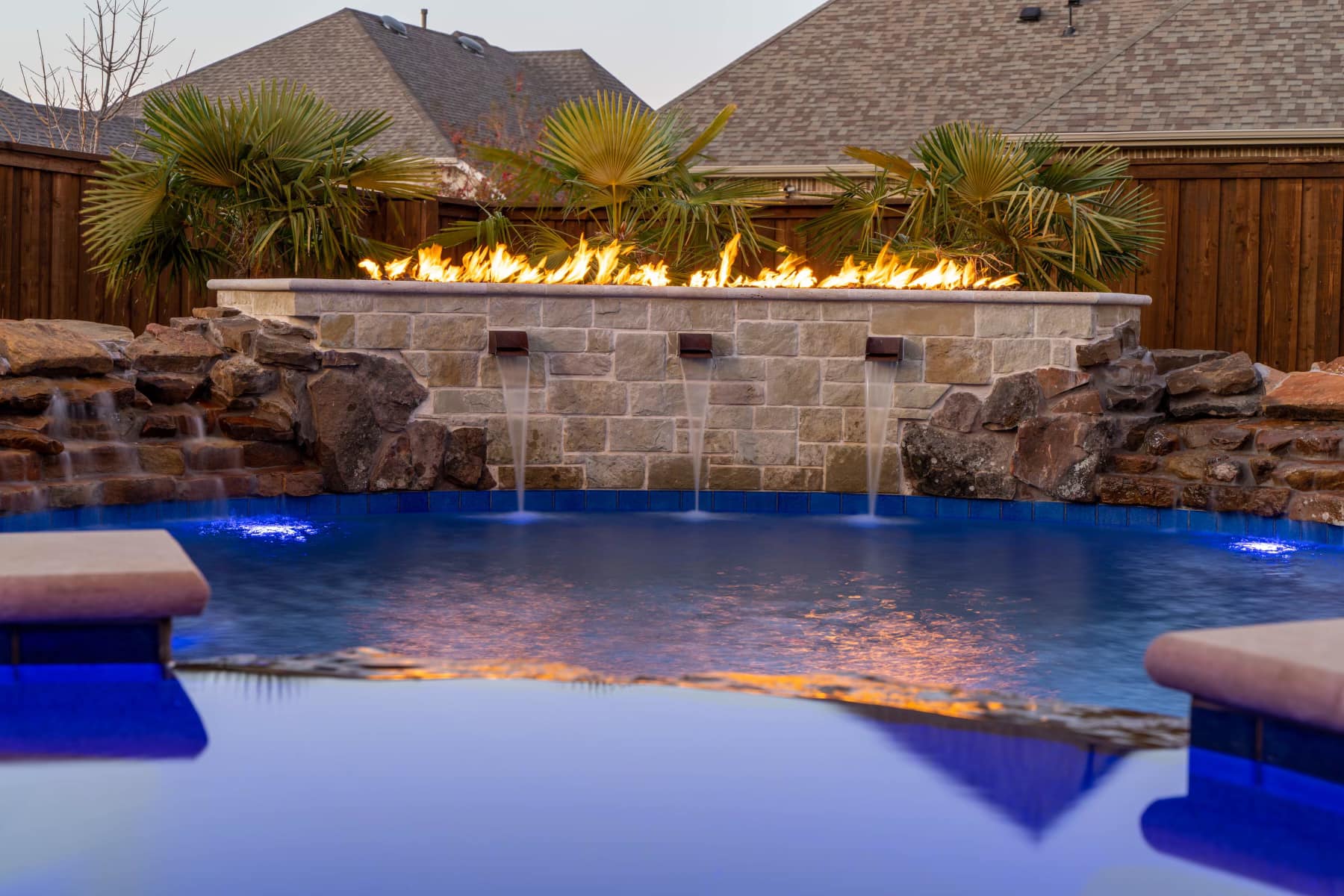 Top 10 Pool Builders in North Texas | DFW | Hedgefield Homes