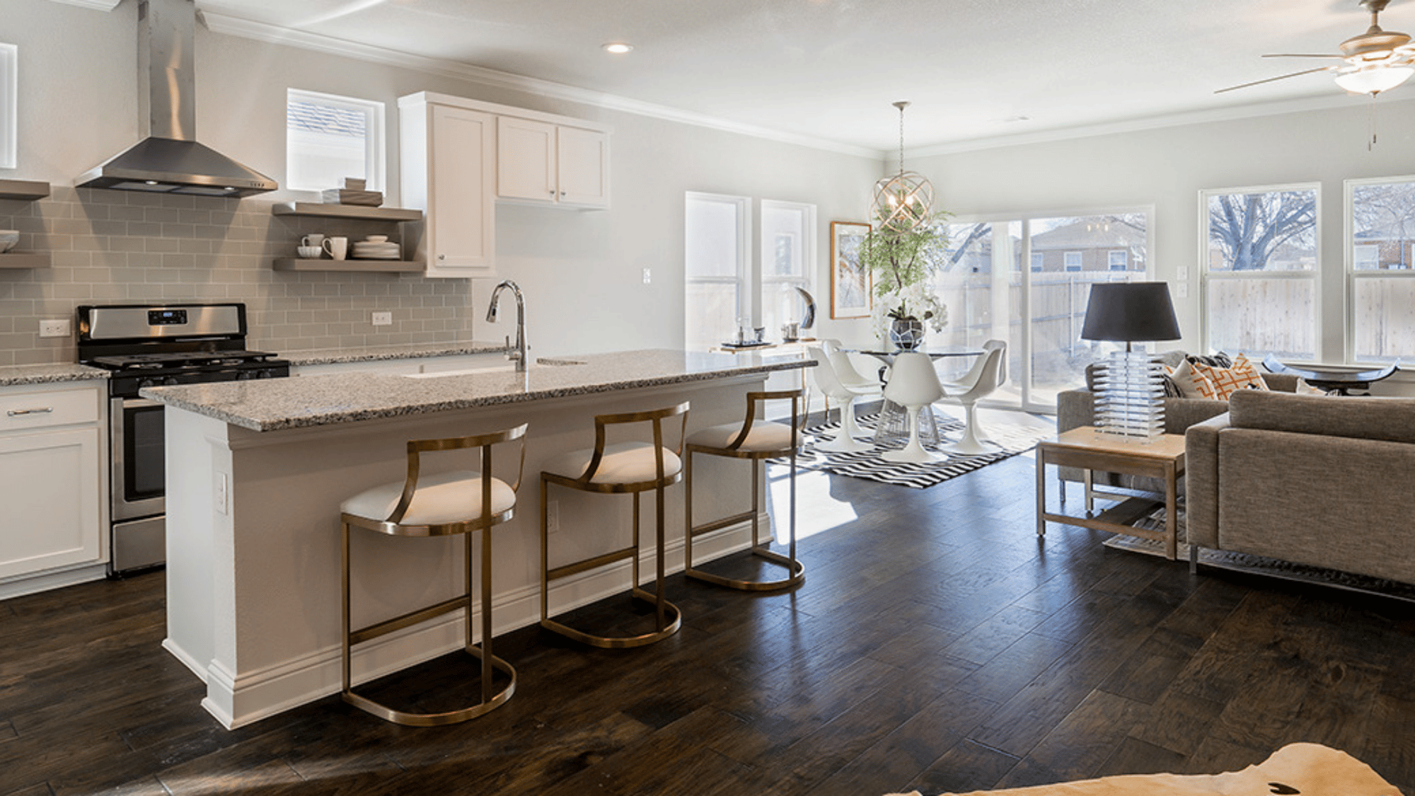 25 Must-Have House Features for Your New Custom Home (2023)